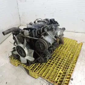 NISSAN SD23 Diesel Jdm Engine Manual Transmission